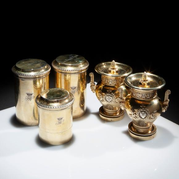 Toilet set in vermeil, silversmiths Marie Joseph Gabriel Genu and ...